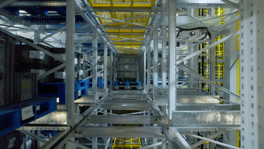 Pallet-to-Person Solution